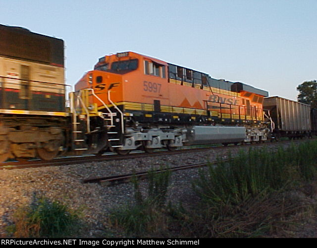 BNSF 5997